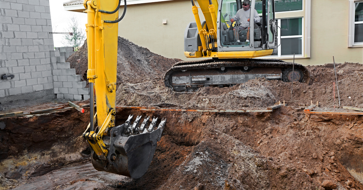 Inground Versus Onground Pool Digging: What’s The Difference? - Aspire ...